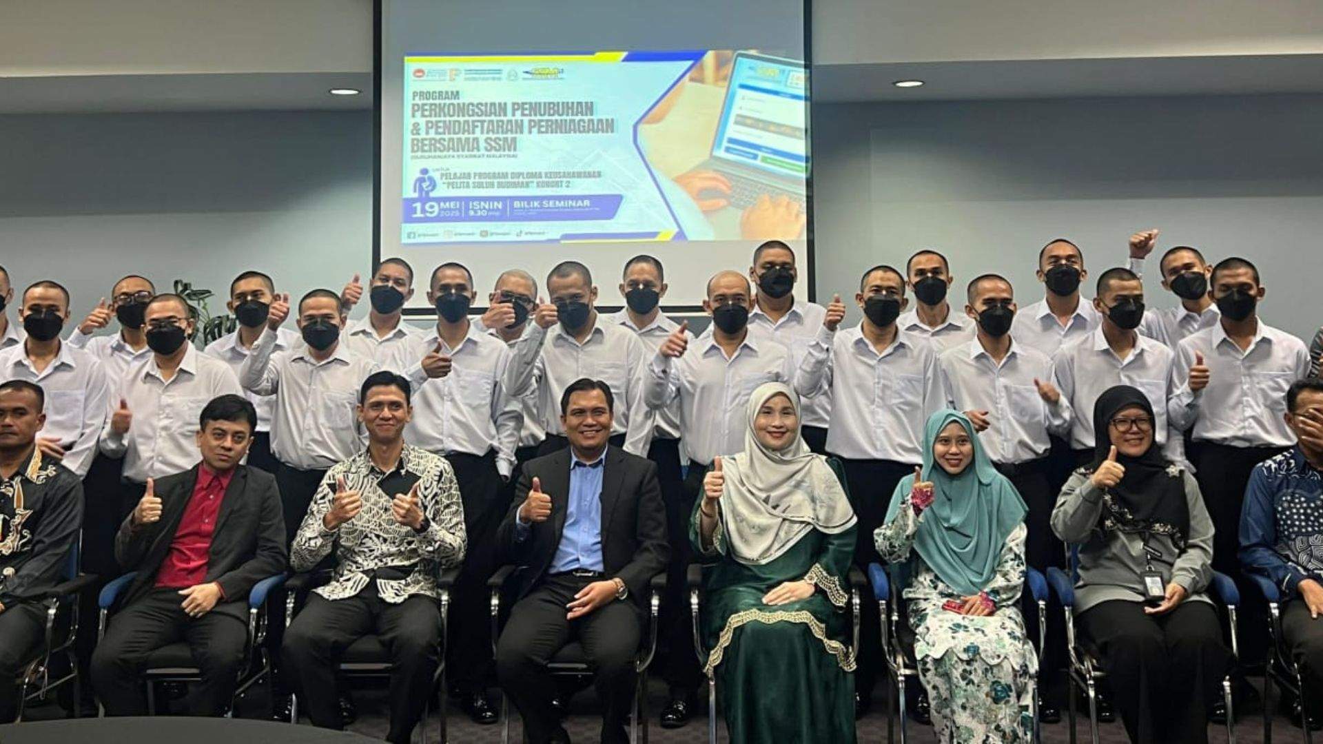 Pendidikan Tanpa Sepadan: Banduan timba ilmu di Perpustakaan Tuanku ...