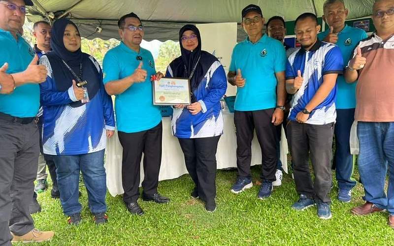 Mini karnival alam sekitar didik masyarakat sayangi bumi - SAHIH