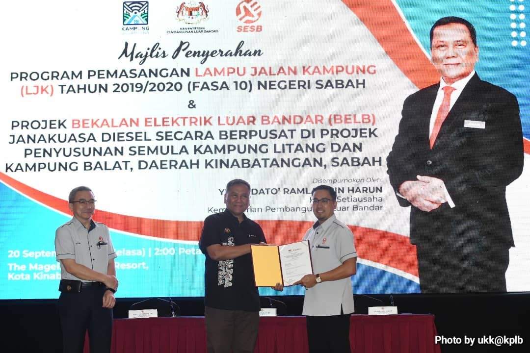 KPLB belanja RM5.96 juta Program Pasang Lampu Kampung - SAHIH
