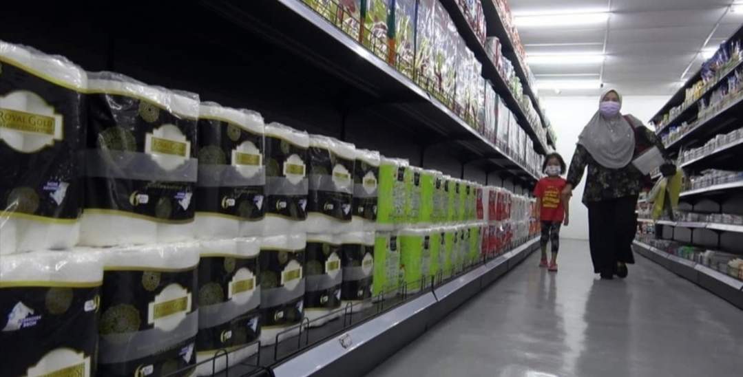 KEDAI EMAS DALAM PASAR RAYA MG COOP MART BULAN DEPAN - SAHIH