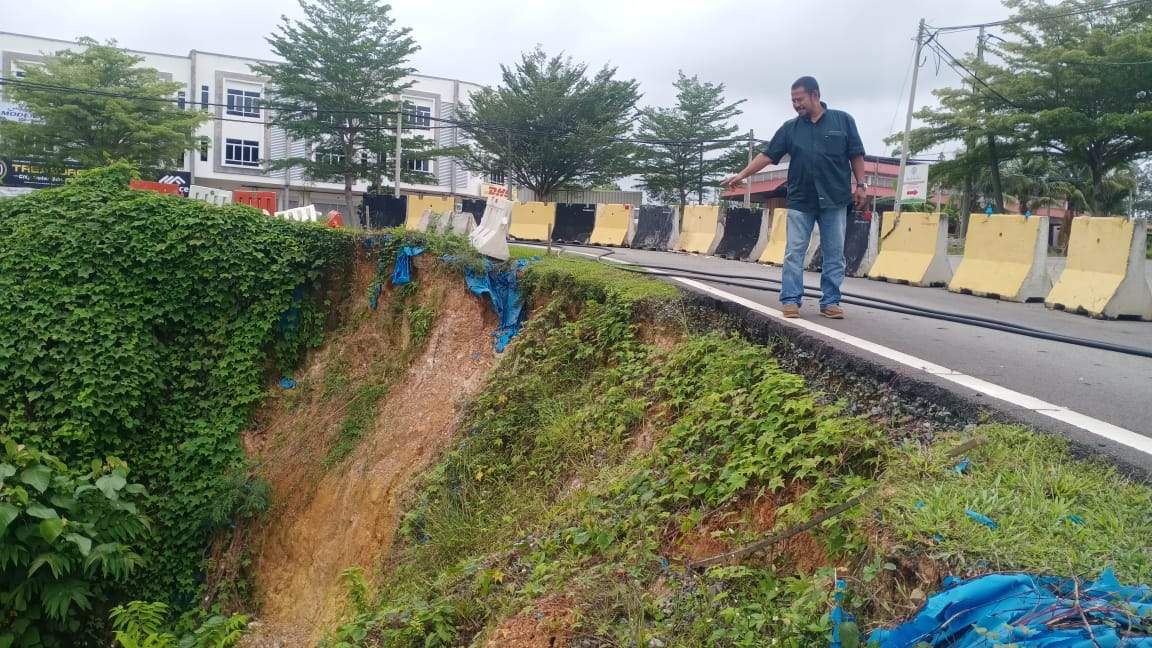 2,000 penduduk berdepan bahaya lereng jalan utama runtuh - SAHIH