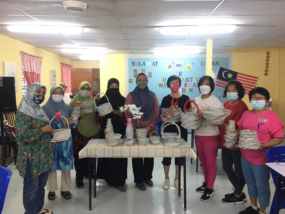 Kraf tangan pupuk perpaduan, disertai warga emas beri banyak manfaat ...