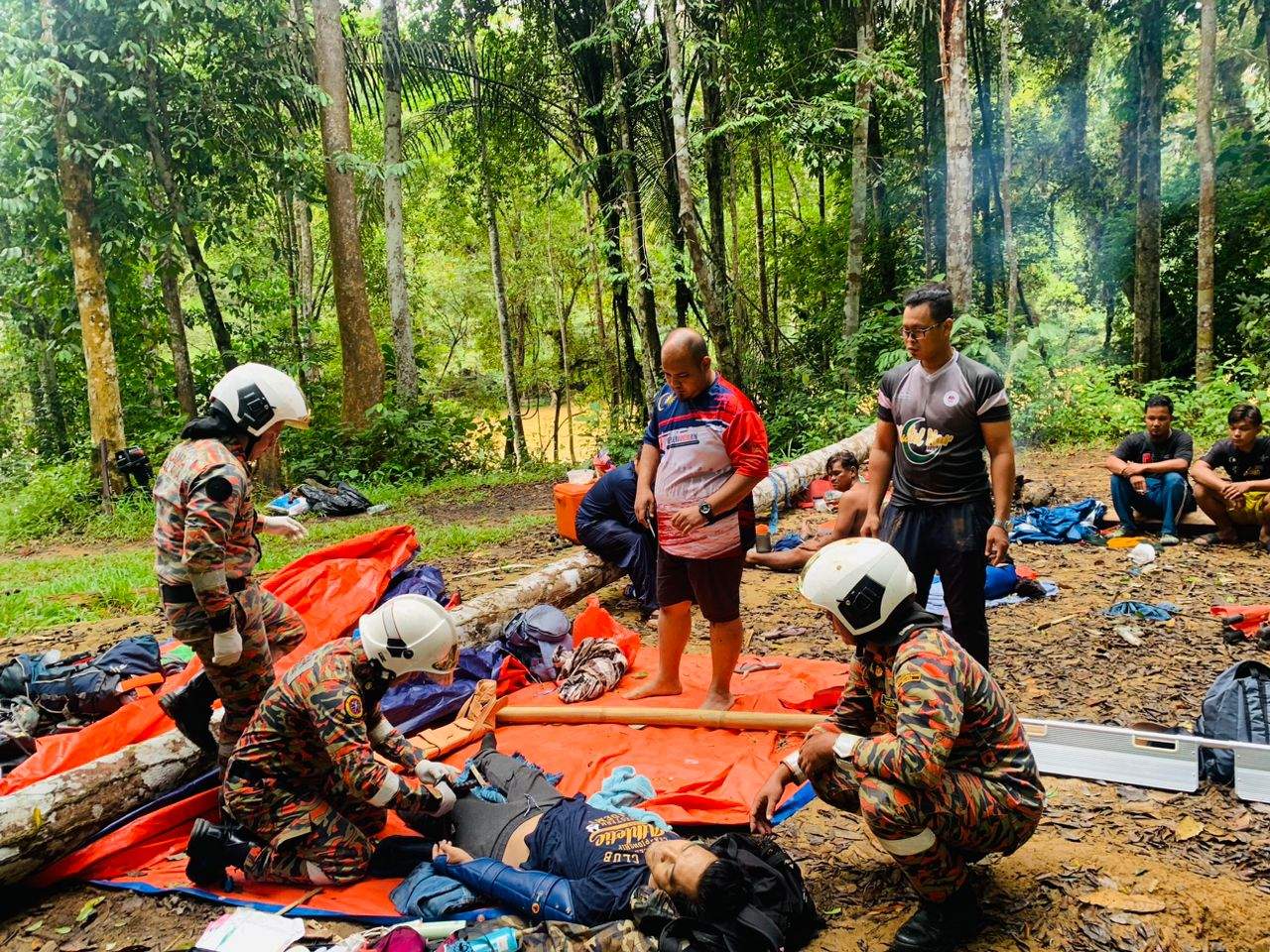 Seorang mangsa yang cedera dihempap pokok meninggal dunia di Hospital Lipis. - SAHIH