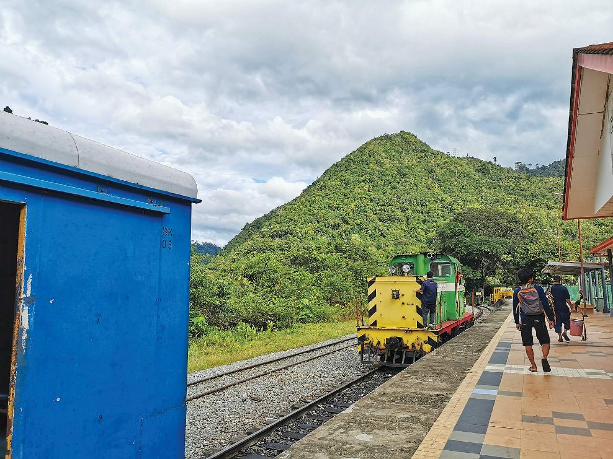 Landasan keretapi hubungan Sabah, Sarawak ke Indonesia - SAHIH